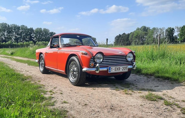 Triumph TR5 PI EXPECTED